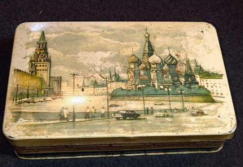 Жестяная коробка банка конфеты СССР Москва Кремль