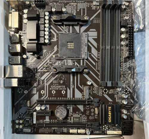 Gigabyte b450m ds3h (AM4)