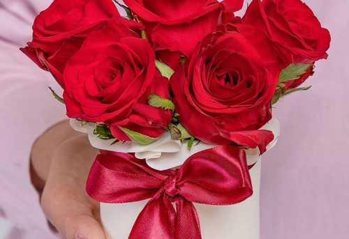 Букет цветов "5 Красных Роз 40 см. в коробке"