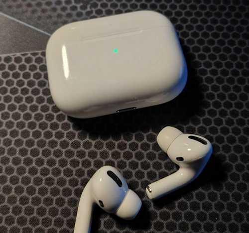 Airpods pro беспроводные наушники (оригинальные)