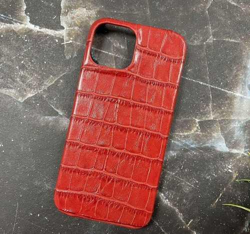 Чехол на iPhone 13 mini кожаный красный
