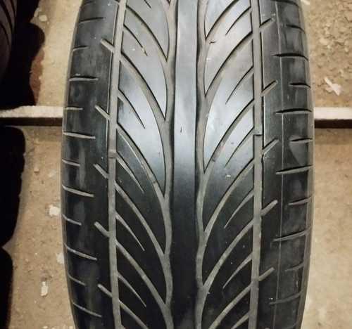 Hankook Ventus V12 Evo K110 245/45 R18 100Y