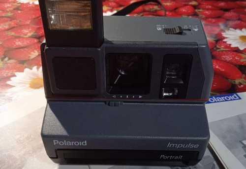 Ретро фотоаппарат Polaroid Impulse Portrait