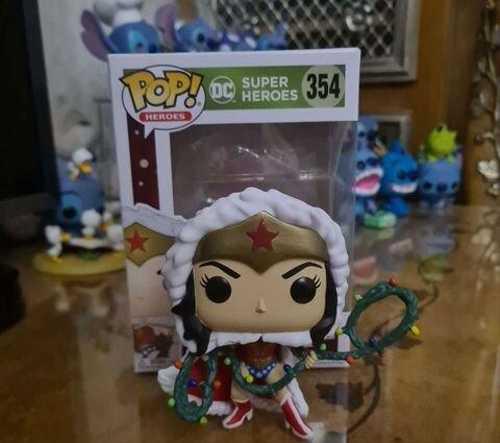 Funko POP DC Holiday Wonder Woman