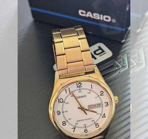 Наручные часы Casio