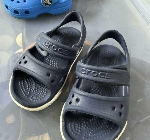 Сандалии crocs