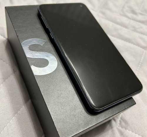 Samsung Galaxy S10, 6/128 ГБ