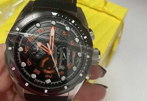 Часы новые оригинал Invicta