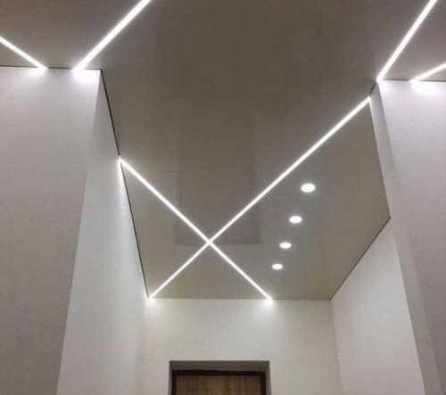 Нишевая световая линия в натяжной потолок