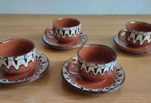 Кофейные глинянные чашки с блюдцом