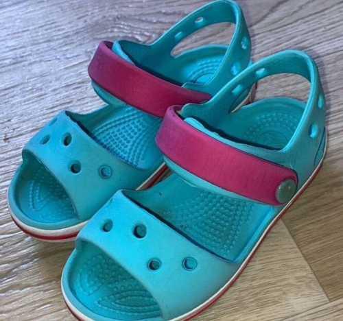 Сандалии crocs c9