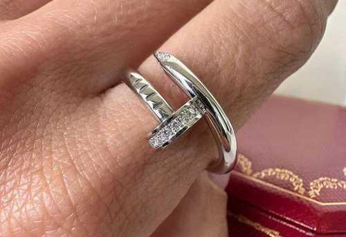 Золотое кольцо cartier с бриллиантами