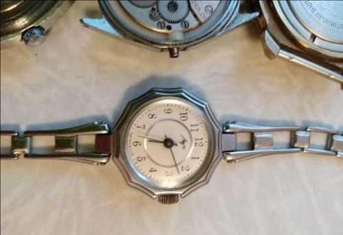 Часы женские луч СССР с браслетом