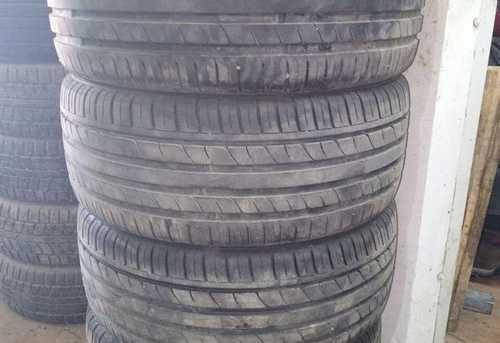 Westlake SA37 245/40 R19 98Y