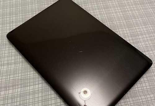 Ноутбук Asus X556U
