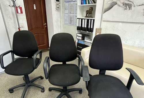 Офисные кресла, стулья б/у в отличном состоянии