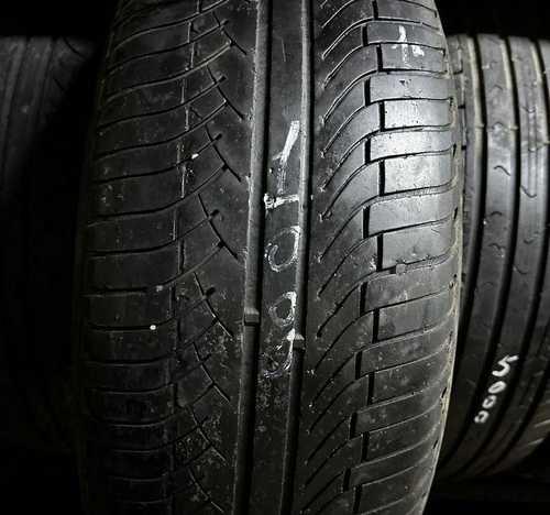 Michelin Latitude Diamaris 215/65 R16