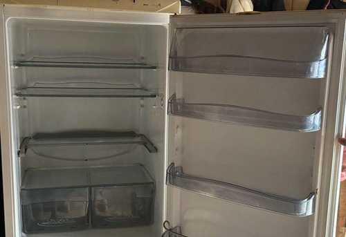 Холодильник бу Snaige 180 см