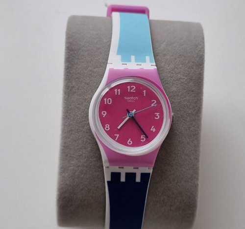 Оригинальные часы Swatch attraverso LW166