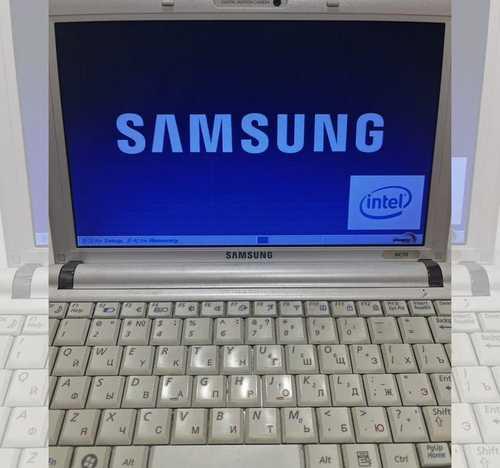 Нетбук Samsung NP-NC10-KA01RU