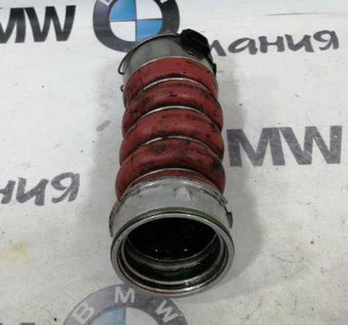 Патрубок интеркулера Bmw X5 E70 LCI N57D30 2011