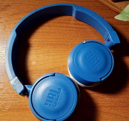 Беспроводные наушники JBL 450BT