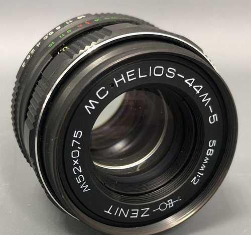 Helios-44M-5 2/58mm