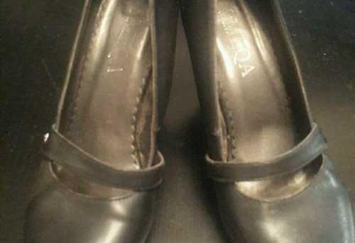 Туфли черные женские р38