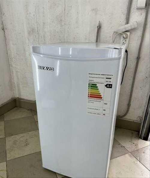 Холодильник Bravo XR-100