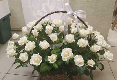 Корзина роз 51 шт. Белые розы