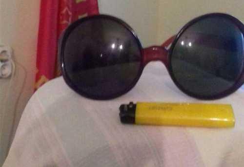 Солнцезащитные очки ретро