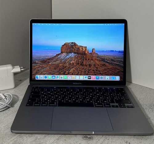 MacBook Pro 13 2020 i7 2.3 32/512