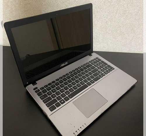 Asus X550C core i3 Nvidia 720