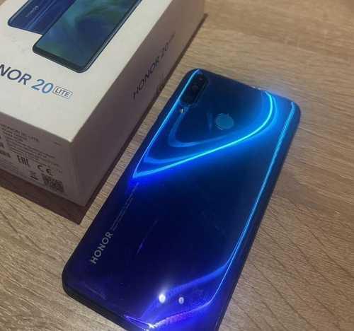 HONOR 20 Lite (RU), 4/128 ГБ