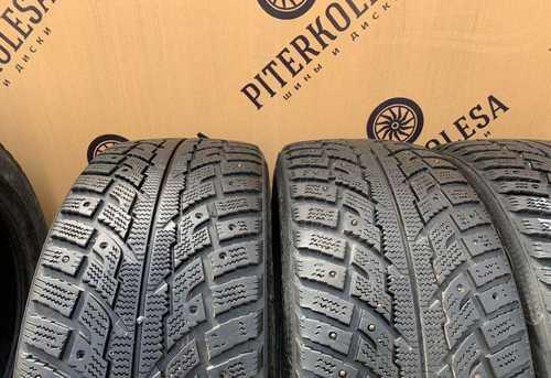 Kumho I'Zen RV Stud KC16 235/55 R17 103T