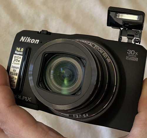 Nikon Coolpix S9700