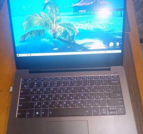 Ультрабук Lenovo Ideapad 330S-14AST