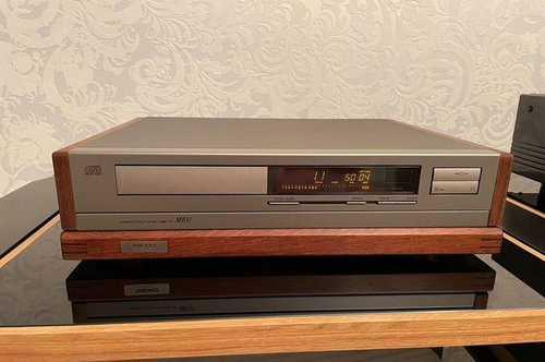 CD micro seiki CD-M100