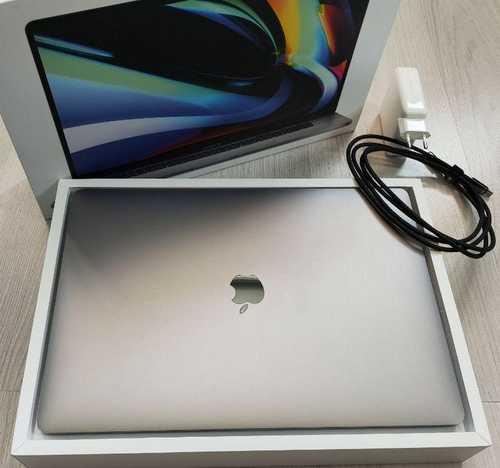 MacBook Pro 15 2019 i9/16/512 mv912ru A1990