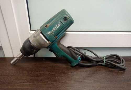 Ударный гайковерт Makita TW0350