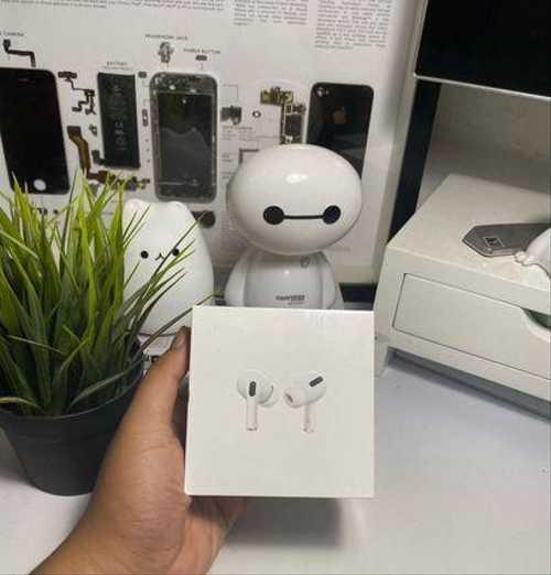 Беспроводные наушники AirPods