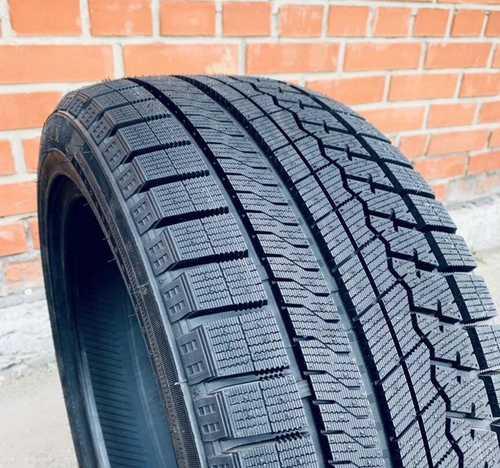 Sailun Ice Blazer Arctic 185/70 R14 88H