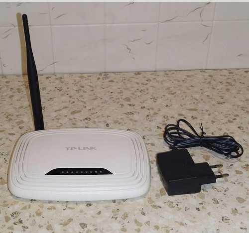 Wi-Fi роутер TP-Link TL-WR740N