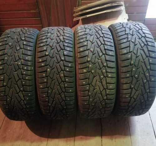 Nokian Tyres Nordman 7 215/55 R17 98T