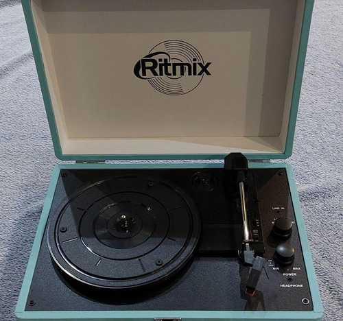 Виниловый проигрыватель Ritmix LP-160B