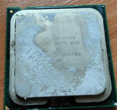 Процессор Intel Core 2 Quad Q9300 2.5 GHz, LGA775