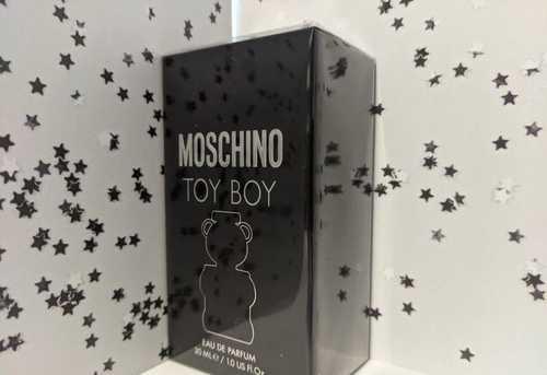 Moschino Toy Boy