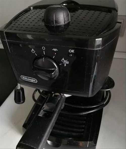 Кофеварка рожковая DeLonghi