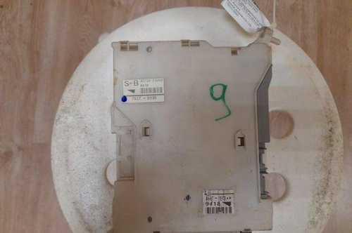 Блок предохранителей Lexus Is250 2005-2010