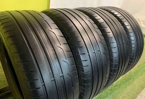 Dunlop SP Sport Maxx 235/65 R17